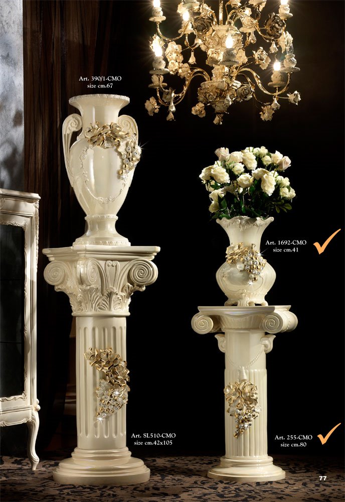 Decorative column