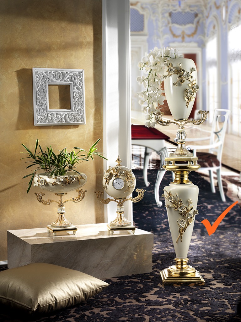 Italian ceramics - columns for interiors