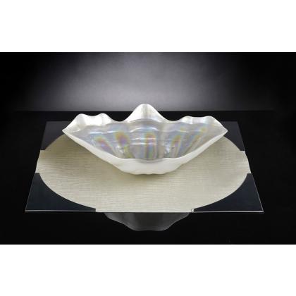 Glass and crystal plates in Luxury Products