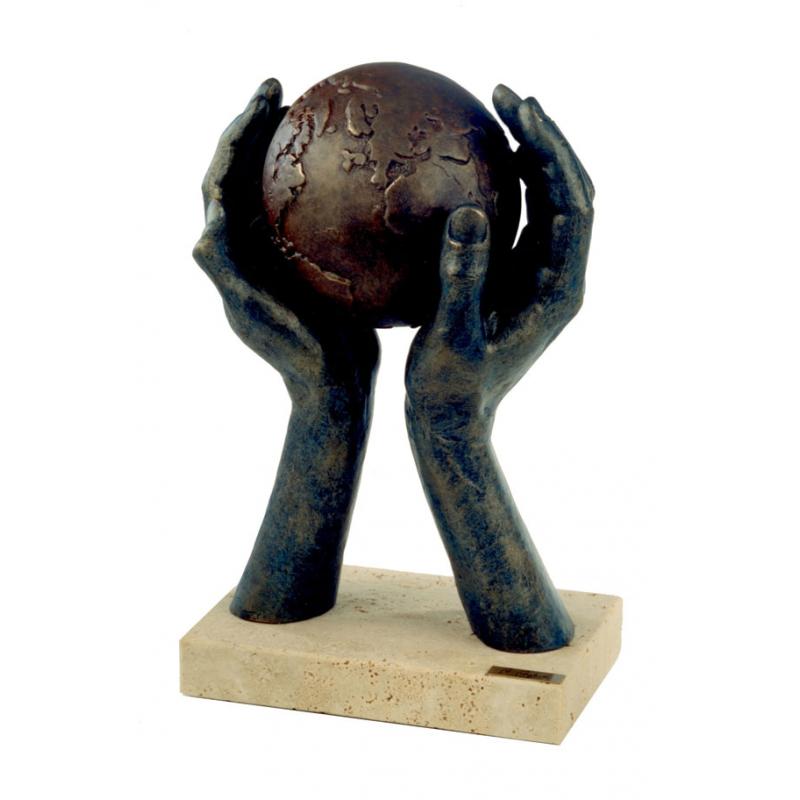 A stunningly beautiful sculpture - Planet Earth