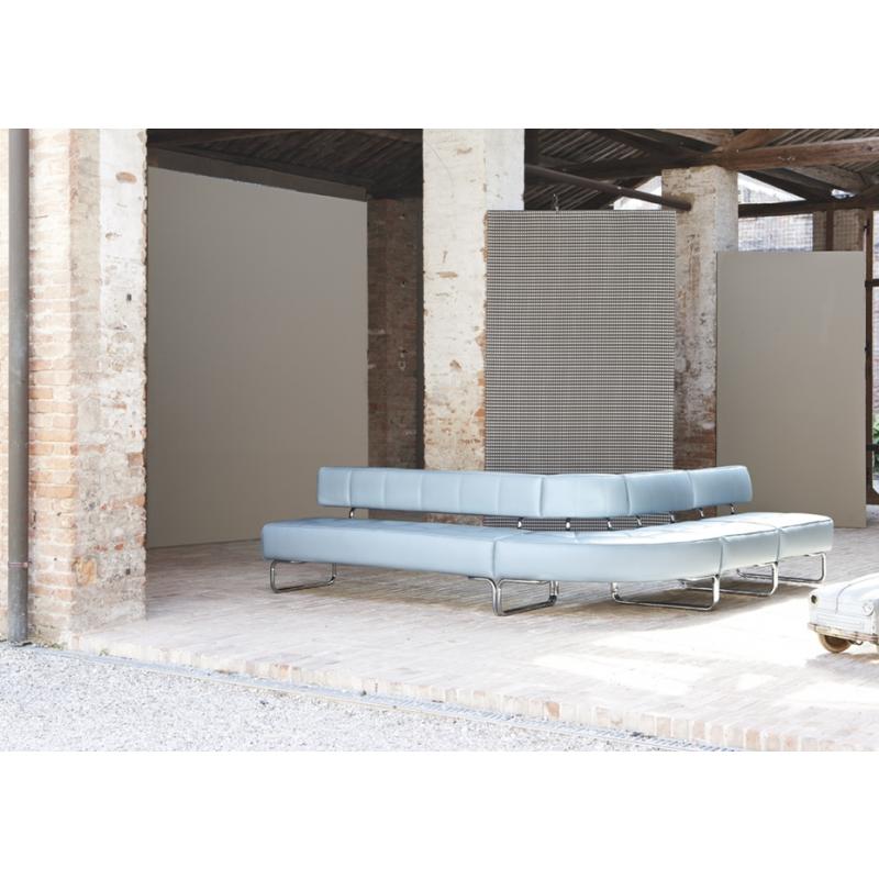 Modular sofa for the waiting room